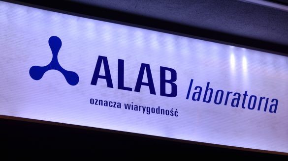 Wyciekły dane medyczne kilkudziesięciu tysięcy Polaków. Atak na sieci ...